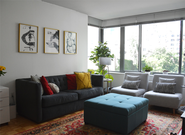 How to Fit a Lounging, Play, and Office Space in One Living Room | Mimi ...